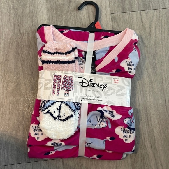Disney | Intimates & Sleepwear | Nwt Disney 3 Piece Eeyore Pajamas ...